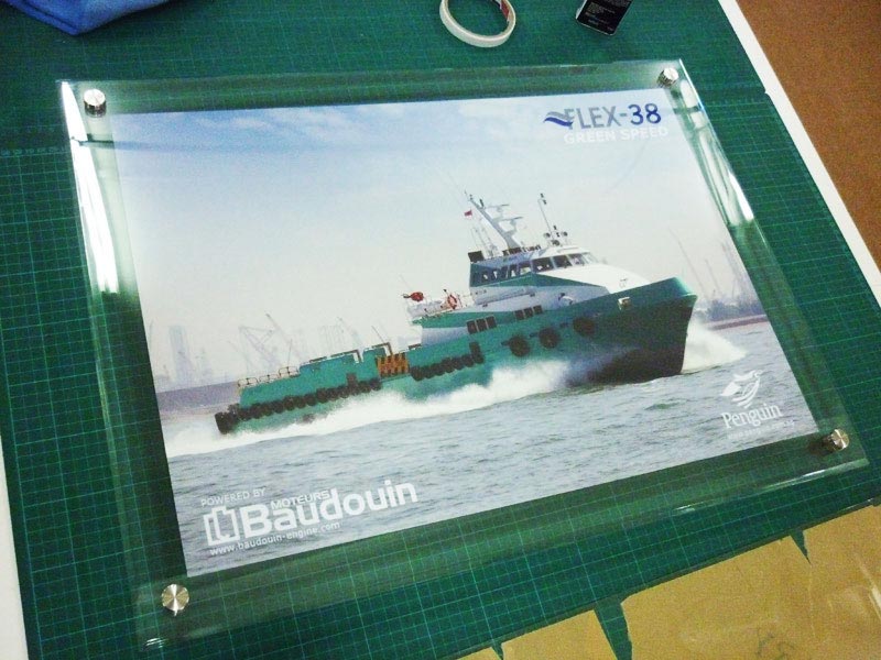 Clear Acrylic Frames for Displaying Your Art | Pullupstand.com Pte Ltd