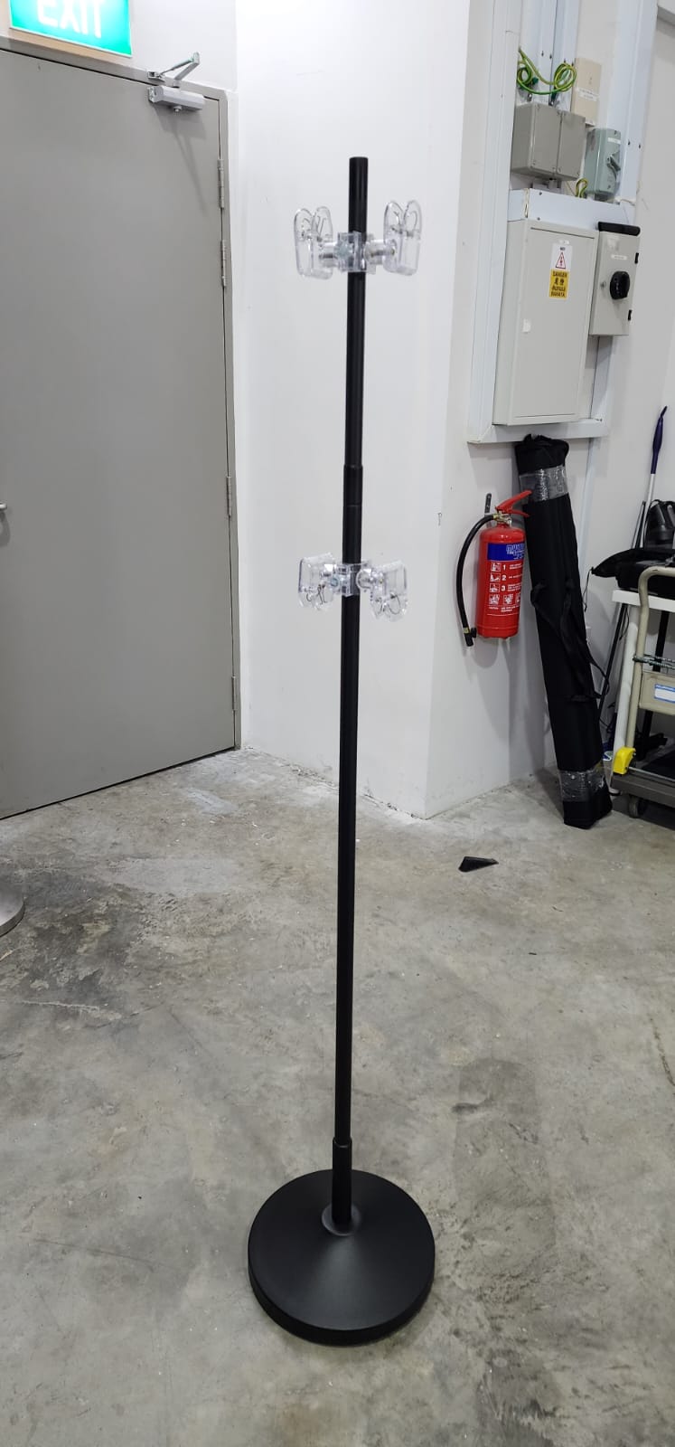 Heavy-Duty Clip Banner Stand for Outdoor Use | Pullupstand.com Pte Ltd